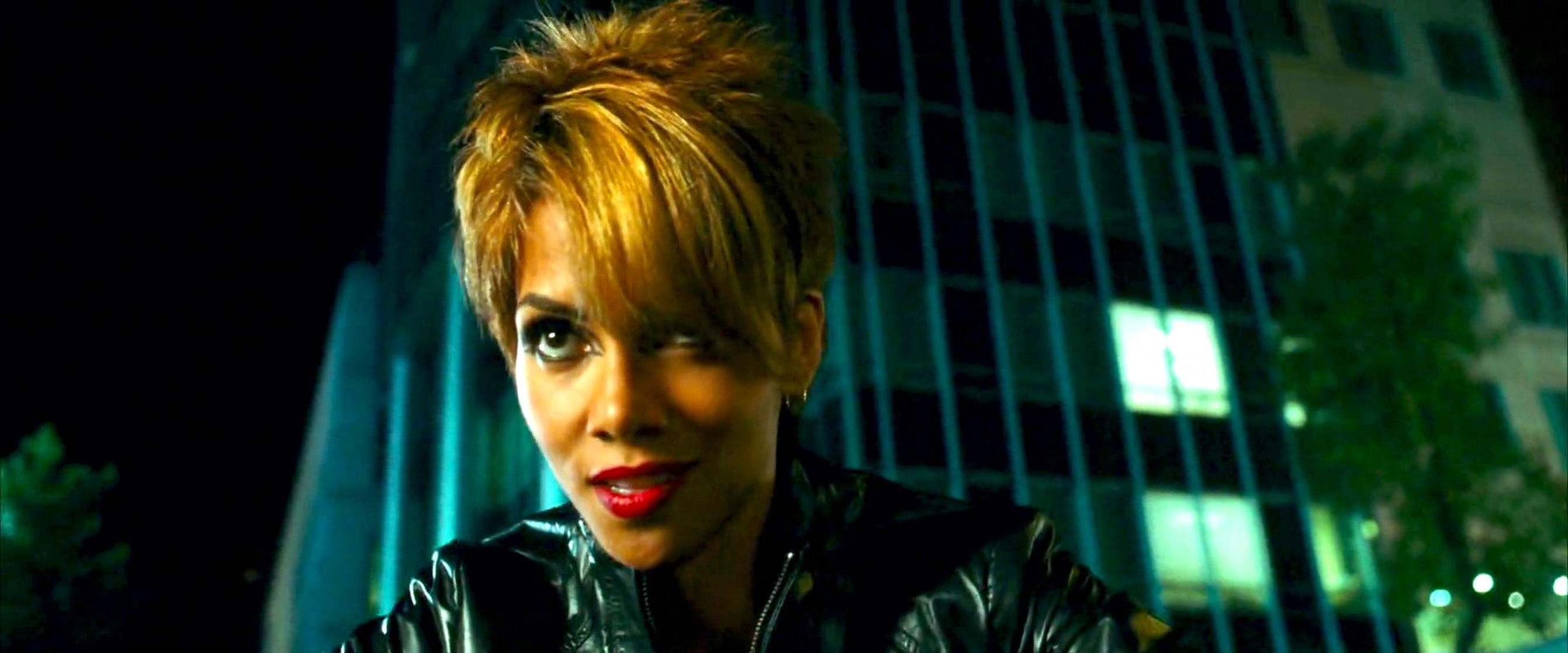 Picture of Patience Phillips [Catwoman] (duplicate)